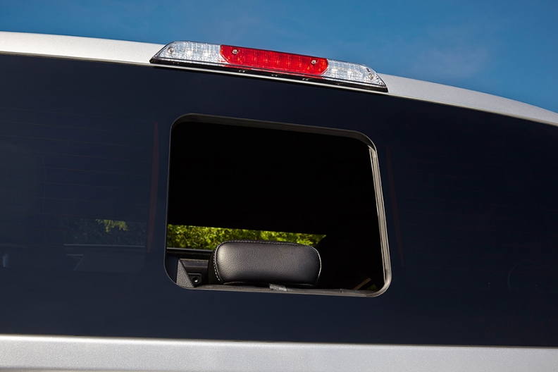 Ford demonstrates Magna's seamless rear window on new F-150 ...