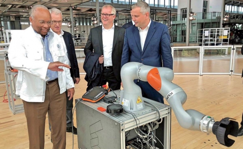 Volkswagon independent monitor Larry Thompson calls for company culture ...