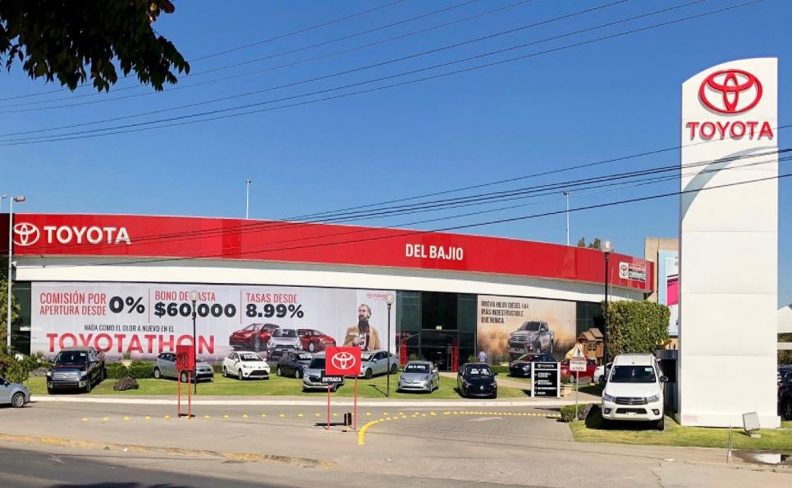 Mexico auto sales fall sharply | Automotive News