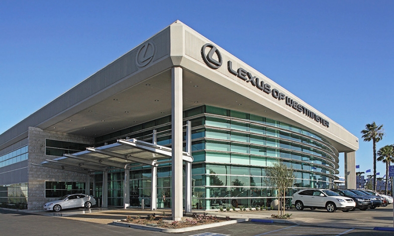 Lexus lifts cap on how many stores a group can own | Automotive News