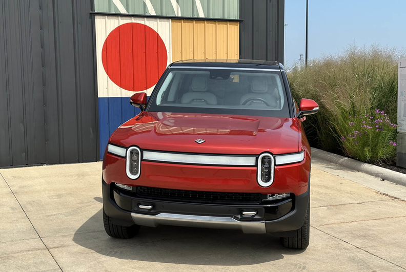 Apple veteran exits for top product role at Rivian, report says ...