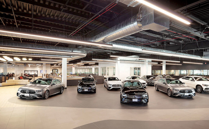New-look Mercedes-Benz stores leans into digital | Automotive News