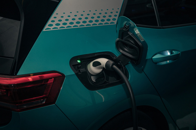 VW sees promising test results for potential breakthrough EV battery ...