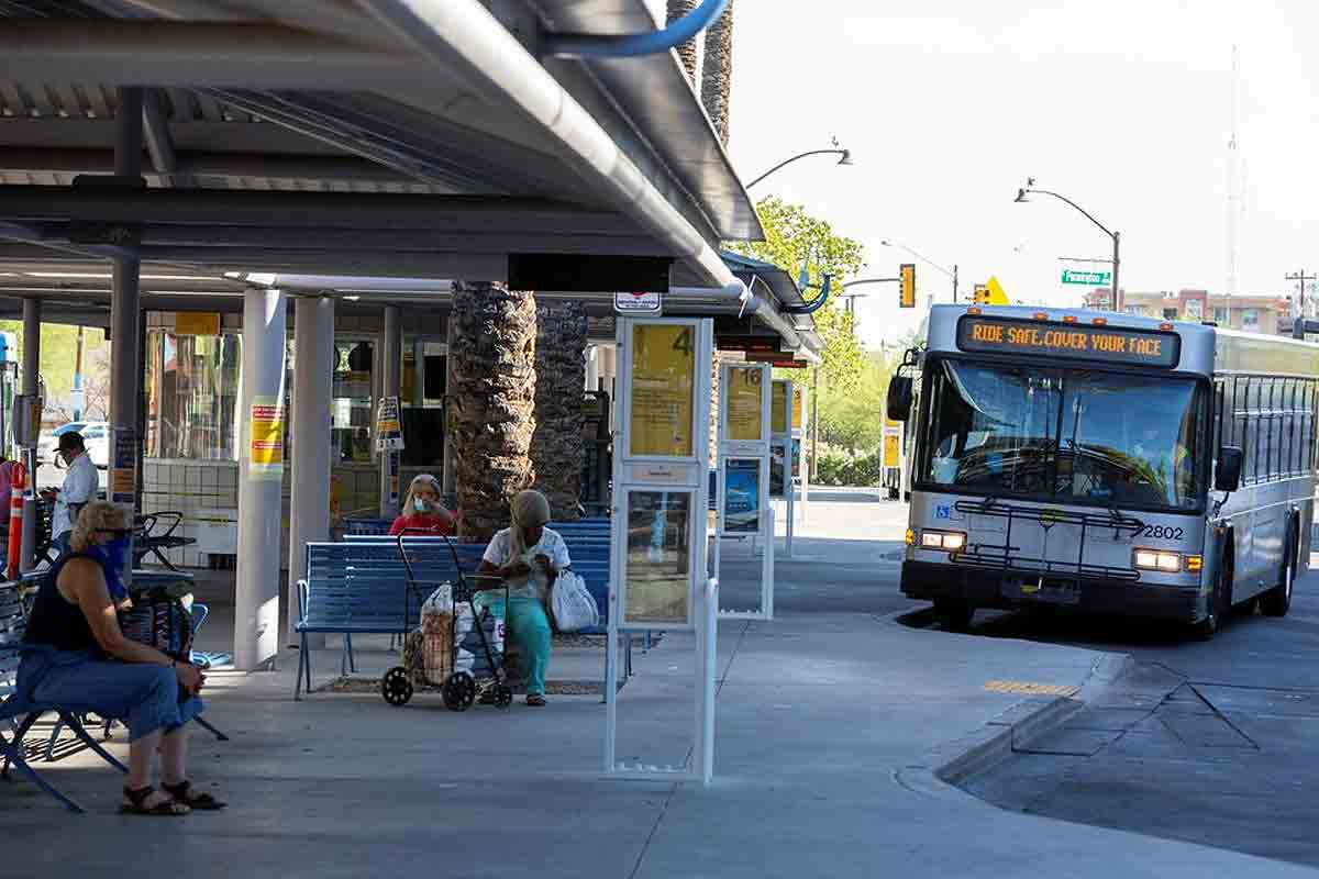 U.S. announces grant of $1.66 billion for zero-emission buses ...