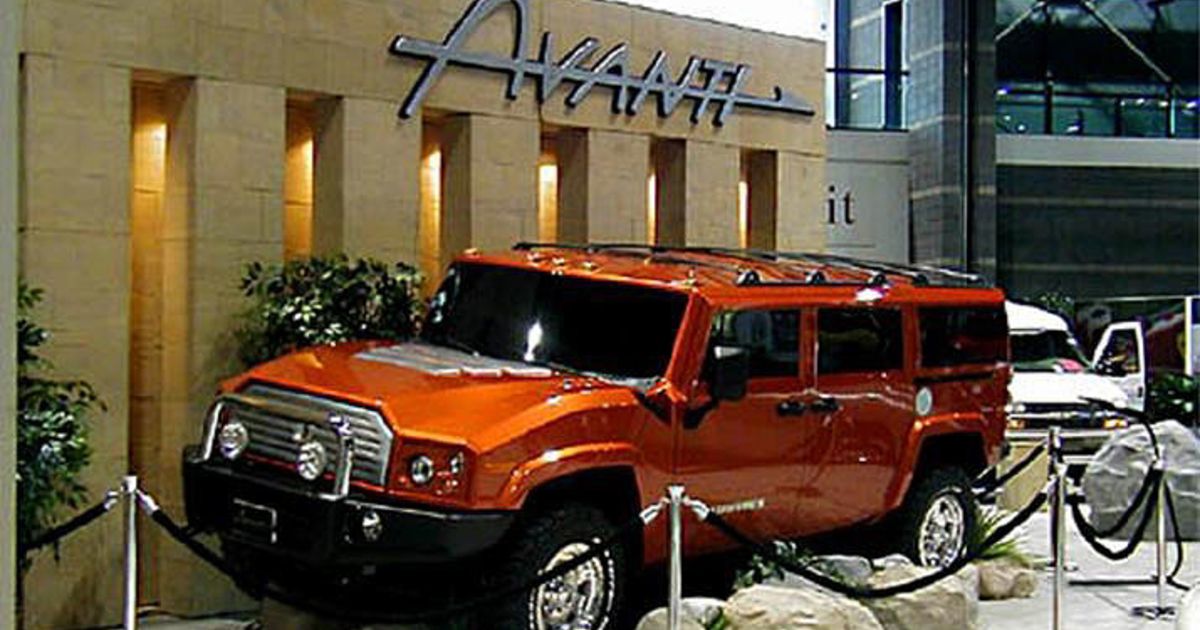 Avanti's Studebaker XUV bows in Chicago | Automotive News