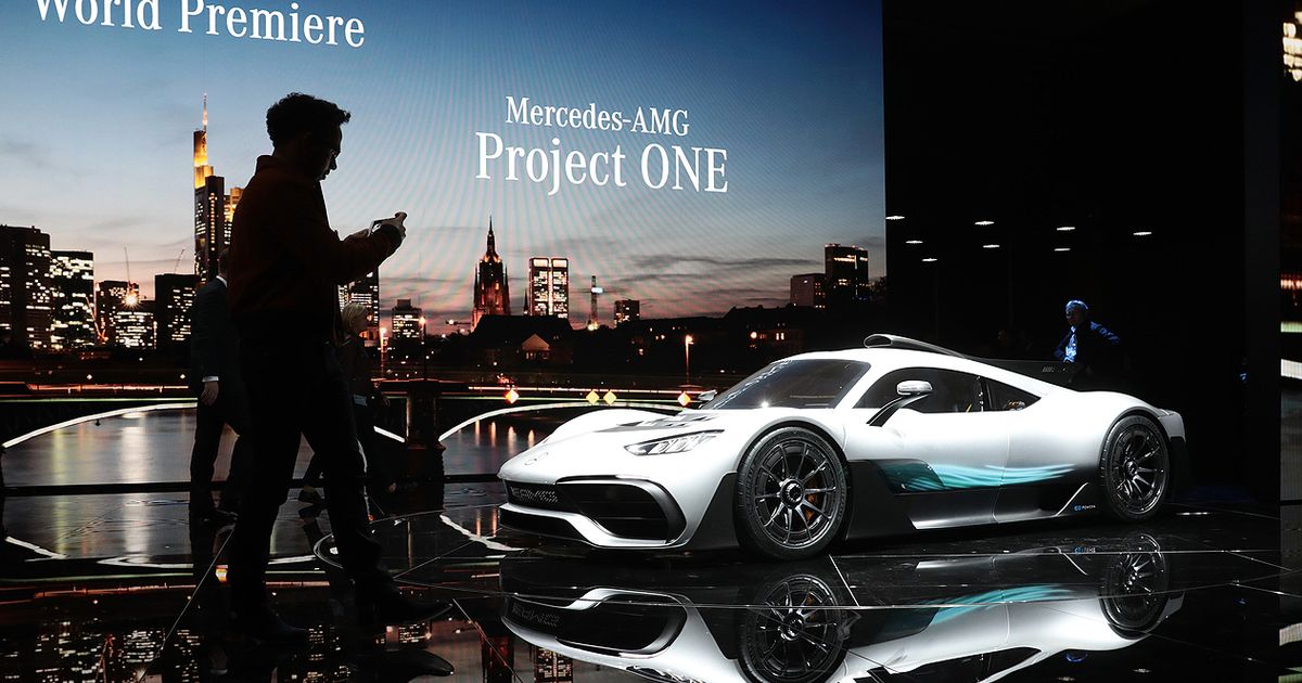 Mercedes brings F1 tech to road with Project One supercar | Automotive News