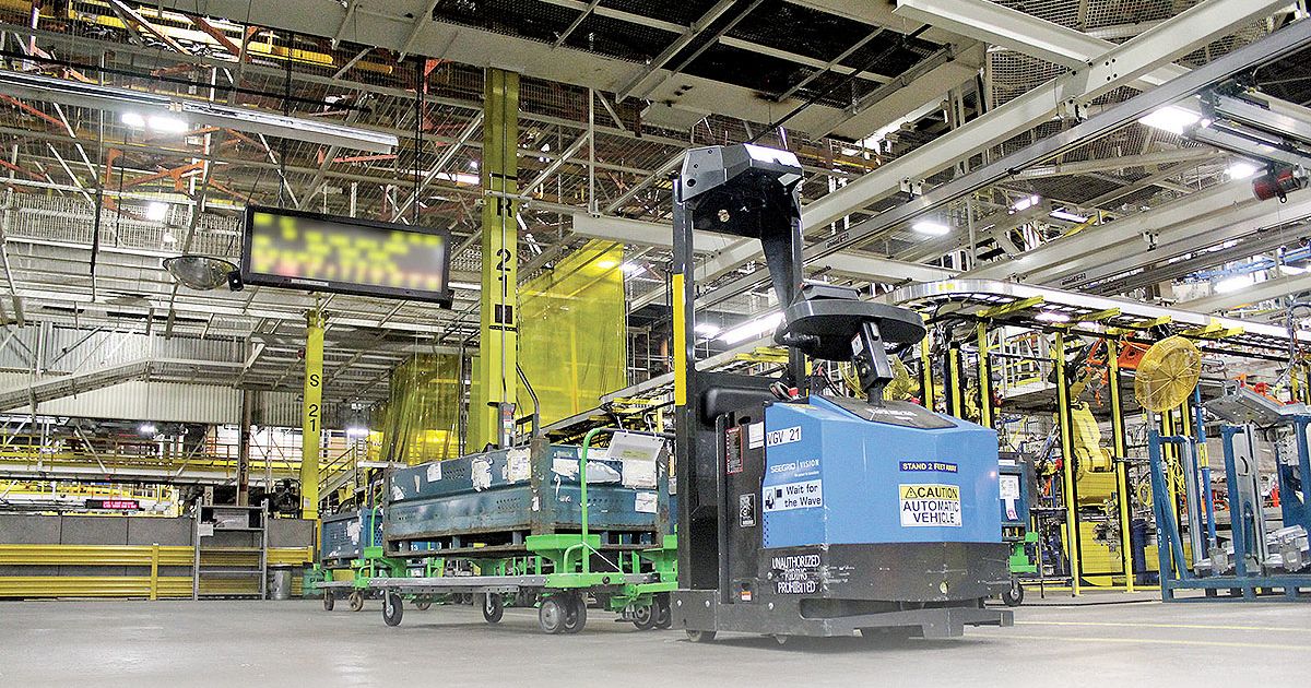 Self-driving vehicles make inroads in factories | Automotive News