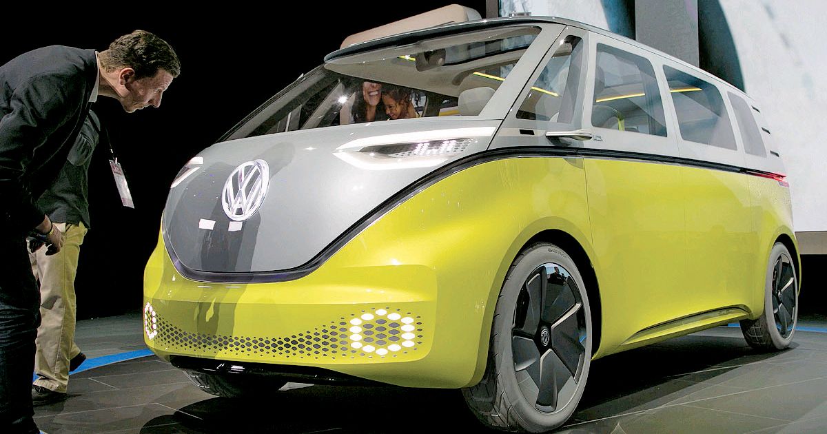 Auto world goes 'back to the future' with new VW Microbus design shift ...