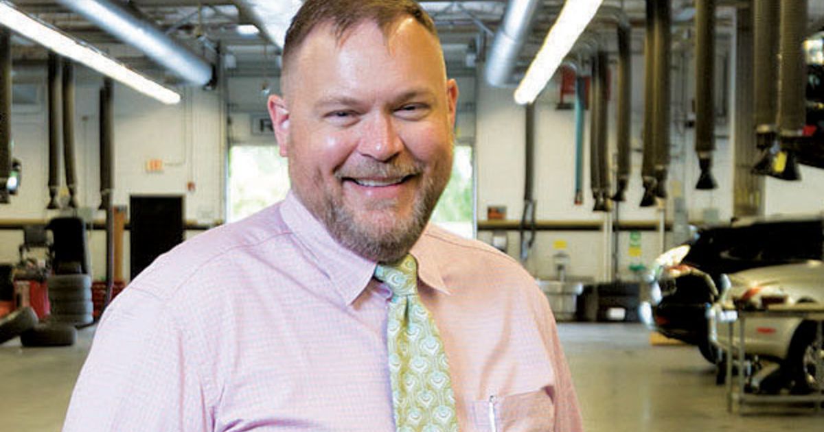 A service director handles 'waiters,' and finds express success ...