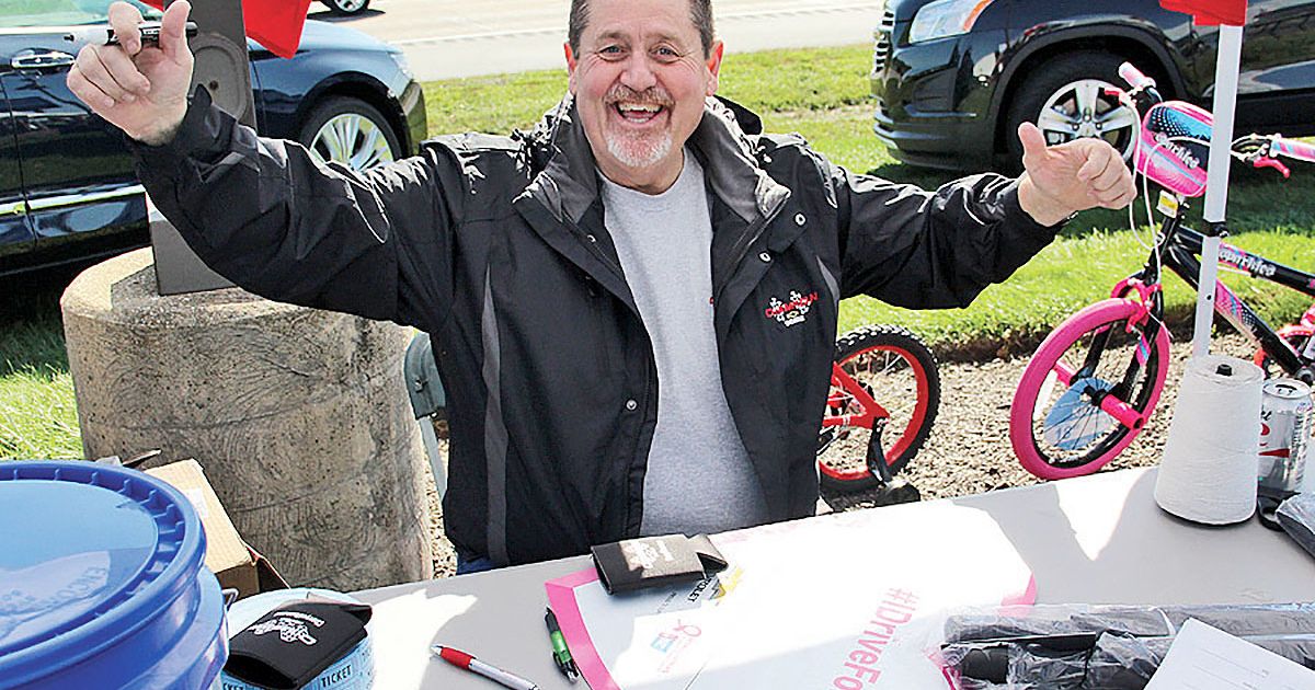 Store guarantees job applicants an interview | Automotive News