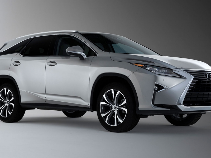 Lexus previews groundbreaking RX with SLV concept in Windy City